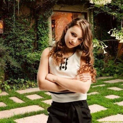 Adel Kuzyk Belleza Incipiente Les Traigo A Otra Belleza Increíble