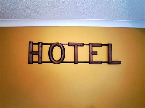 Vintage Hotel Sign Norfolk Vintiques