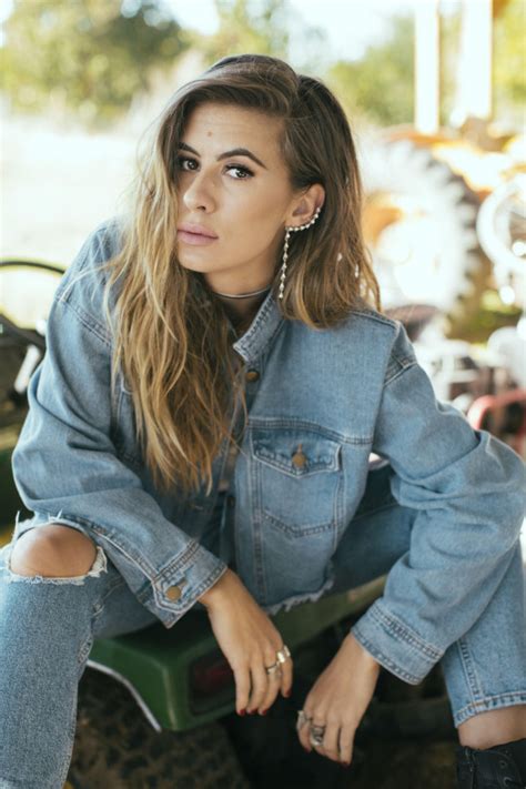 Kassi Ashton Takes Us Backstage On Her First Of Many Tours Tour Diary