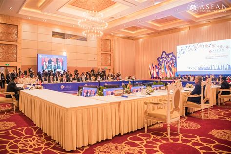 សម្តេចតេជោ ហ៊ុន សែន និងមេដឹកនាំអាស៊ាន ចិន បើកកិច្ចប្រជុំកំពូលអាស៊ាន ចិន លើកទី២៥ Pru I អង្គភាព