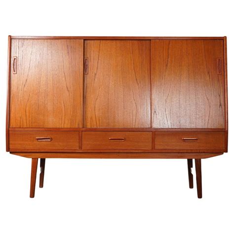Danish Mid Century Modern Teak Sideboard For Sale At 1stdibs