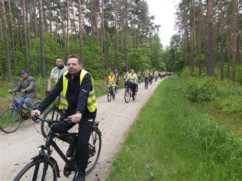 Calisia pl Weekend należał do jednośladów XXIV Rodzinny Rajd Rowerowy Wracamy na rowery