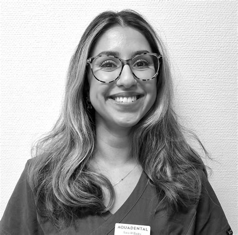 Tandläkare Sara Al Badry Aqua Dental