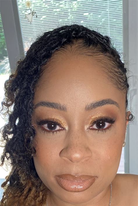 Chevon Blake Fabover40