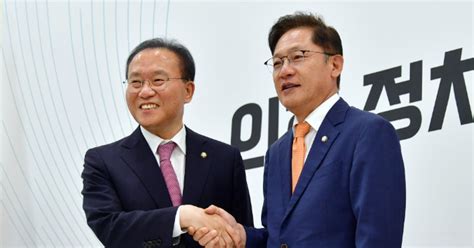 與 동일노동·동일임금 추진환영 속 갈라치기 우려도