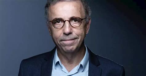 Bordeaux laction du maire écologiste Pierre Hurmic plébiscitée par