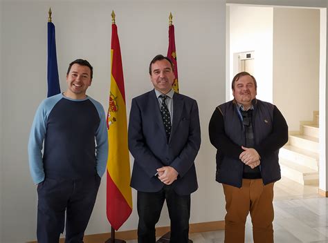 Arcade Vintage Y Esi Sellan Un Acuerdo De Colaboración Cultural