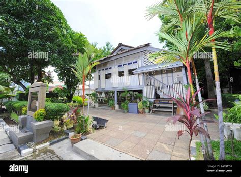 Rumah Kelahiran Tun Dr Mahathir Hi Res Stock Photography And Images Alamy