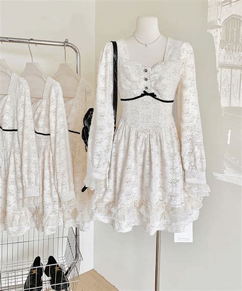 ️ 봄신상 ️ 웨이퍼 하트넥 레이스 빈티지 뷔스티에 리본 레이스 레이어드 프릴 A 라인 플레어 앙고라 털 기모 원피스 에이블리