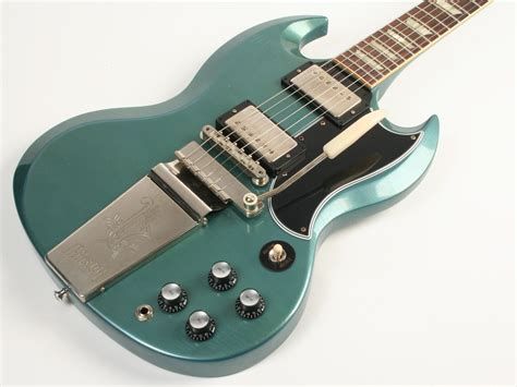 Gibson Custom Shop 1964 SG Standard Reissue W Maestro Light Aged