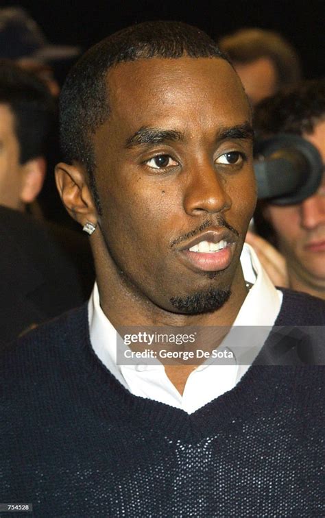 Sean Combs Works During A Rehearsal For His Sean John Fall 2001 News Photo Getty Images