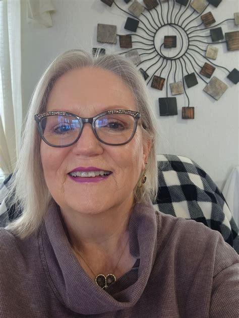 Pin By Terence Wilson On Pamela Olstad 60s Women Good Looking Women Old Women