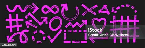 브러시 크레용 또는 마커 질감이 있는 기하학적 모양 집합입니다 스케치 라인이 있는 화살표 하트 무한대 및 그리드 칠판에 핑크 벡터 그림 0명에 대한 스톡 벡터 아트 및 기타
