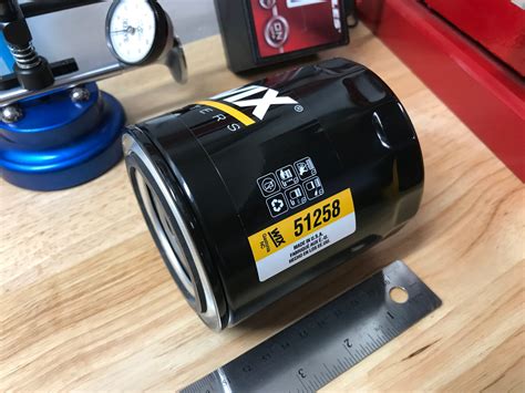 Wix 51258 Short Oil Filter