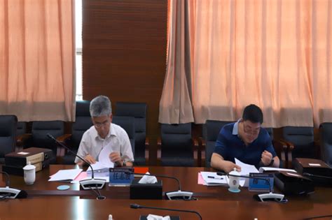 省教育厅2023年高校实验室安全检查专家组莅校开展实训室安全检查
