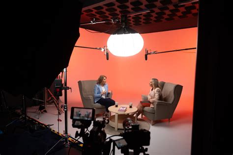 Simple Guide To Filming A 2 Person Interview