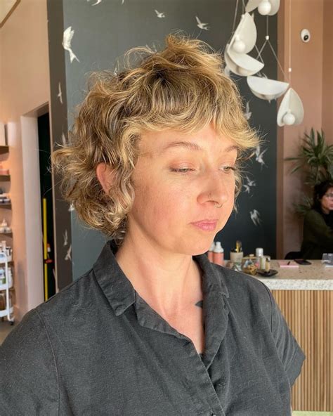 35 Pixie Bob Haircuts With Bangs For A Fun And Chic Look