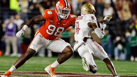 Vikings 2023 Nfl Draft Scouting Report Clemson Edge Myles Murphy