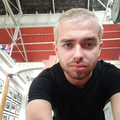 Kacper Nauczyciel Matematyka W Mie Cie Gda Sk Z Godz Og Oszenie