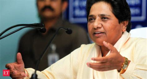 Mayawati Slams Samajwadi Party For Wooing Tainted Babu Singh Kushwahas