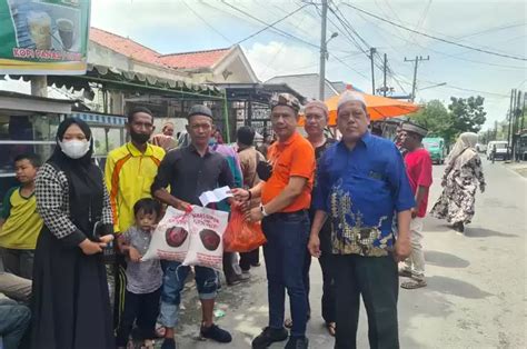 Ketua Pewarta Melayat Warga Yang Meninggal Dunia Sekaligus Berikan