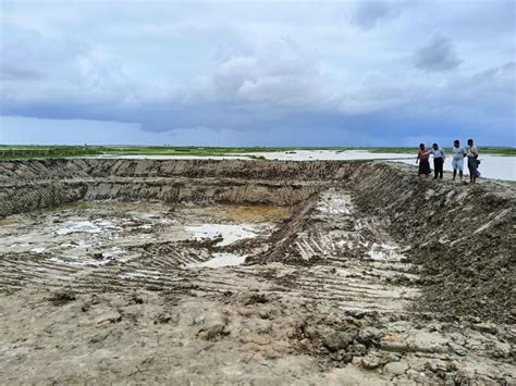 ပေါက်တောမြို့နယ် ပြွန်တိုကျေးရွာ၌ နွေရာသီ ရေရှားပါးမှုအခက်အခဲများကို ကျော်လွှားနိုင်ရန် ရေကန