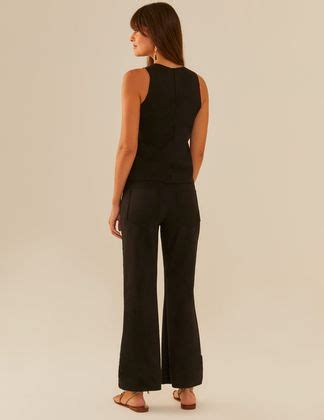 Calça Fenda Barra Suede Maria Filó