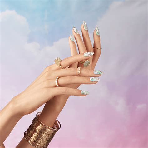 Cnd Shellac Keep An Opal Mind 0 25 Oz Sleek Nail