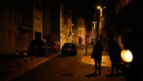 Les Jeunes Communistes De La Vienne Dénoncent Une Agression Fasciste à