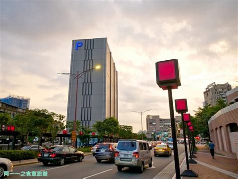 台北泳池飯店 凱達大飯店 景觀家庭房早餐buffet～萬華龍山寺站旁，高空市景好放空 阿一一之食意旅遊