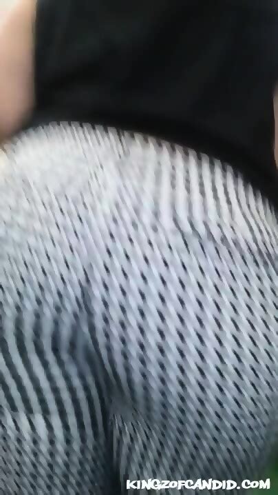 Phat Bbw Booty In Black And White Pattern Pants Eporner