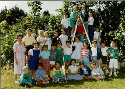 Photo De Classe Cp De Ecole Sainte Anne Plouguin Copains D Avant