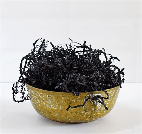 Box Filler Shredded Crinkle Cut Paper 100g Black Twine Core Pack