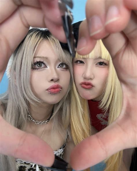 【星】🐁 Gwi — 2252 Inner Moka Rosariovampire Mokaakashiya Instagram