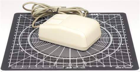 1988 Tandy Trs 80 Deluxe Mouse Mouses