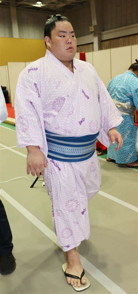 大関とり挑む大栄翔3敗目、取組後ショック隠せず「切り替えて」3場所33勝へ残り4日間で3勝 大相撲写真ニュース 日刊スポーツ