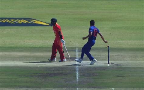 Let It Go Since Kaia Was Innocent Twitter Divided As Deepak Chahar
