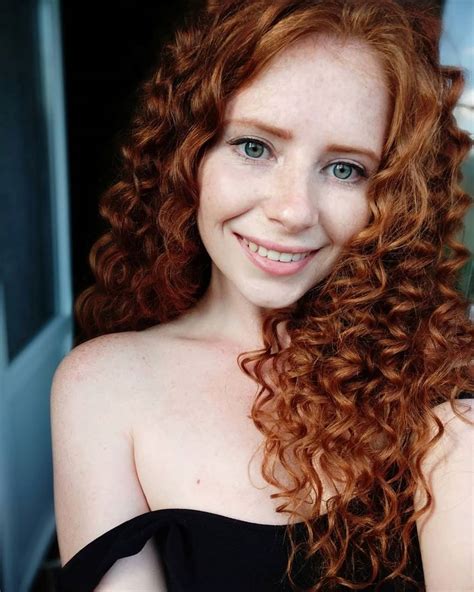Stunning Redheads On Instagram Photo By Nastenkasavich Redheadoftheday Redheadbeauty