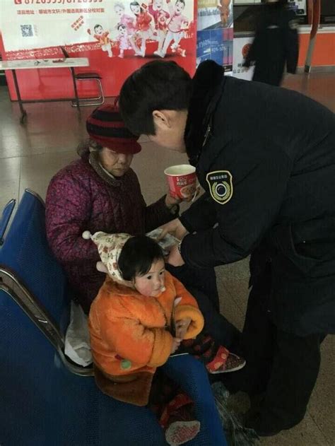 元宵節聊城七十多歲的老人和一歲多孩子尋親落難餓了一天 每日頭條