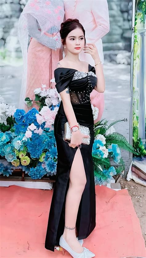 សុជា សួស្ដីបងៗ សុំរាប់អានផង ️️😊💦 តារាចម្រៀង សិល្បៈ កម្សាន្ត ព័ត៌មានថ្មីៗ សង្គម