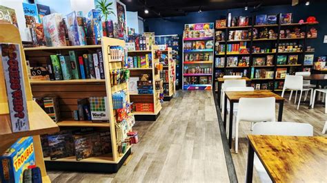 Retail Hexagon Alley