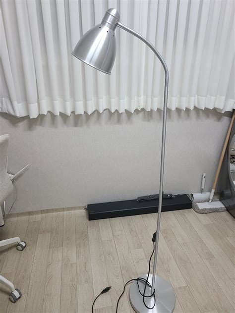 이케아 레르스타 장스탠드 전구포함 당근 중고거래
