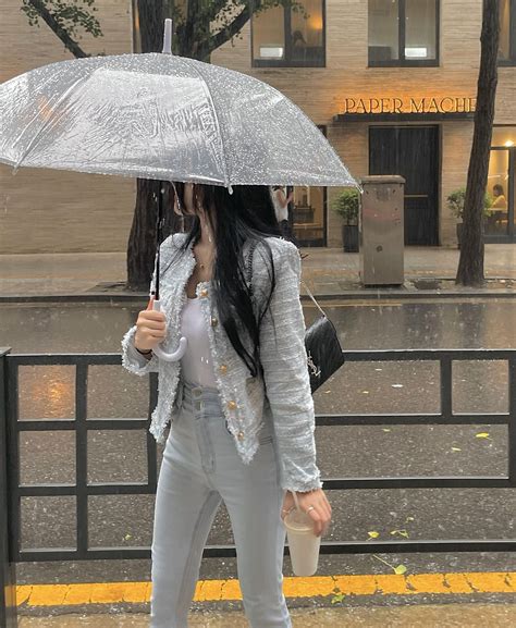 고퀄세련 노카라 금장 수술 트위드 자켓 에이블리