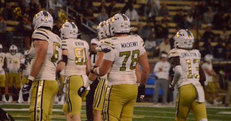 Eric Singleton Jr And Ethan Mackenny Named Freshmen All Americans By On3 Sports Sports