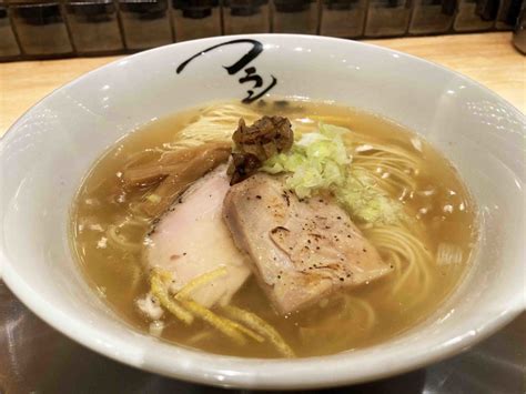 余裕で飲み干せる「フラン軒」の塩ラーメン 船場ランチweb