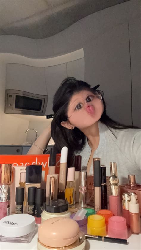 I Du H C C Kh Kh Ng Kh Nha Ang V A Kh C V A Ng B I