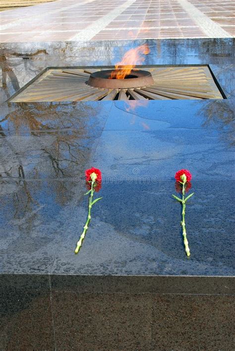 Eternal Flame War Memorial Stock Image Image Of Flame 179544901