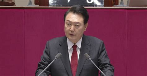 속보 국회 본회의장 입장尹 취임 후 3번째 시정연설