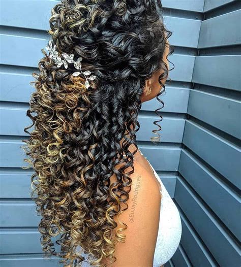 Top 10 Penteados Para Madrinhas De Casamento