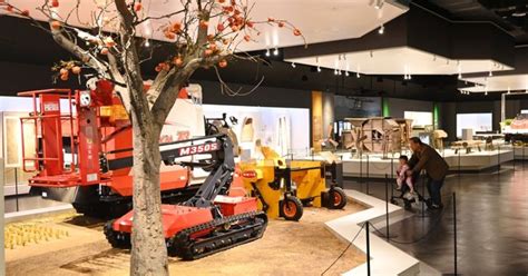 벼 재배면적 감소에 경운기 등 줄고 밭 농업 활성화에 트랙터 등 증가